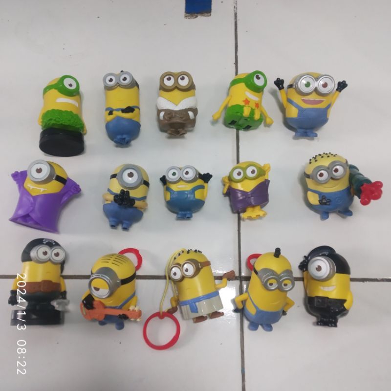 Jual Minions mainan happy meal McDonald's McD second | Shopee Indonesia