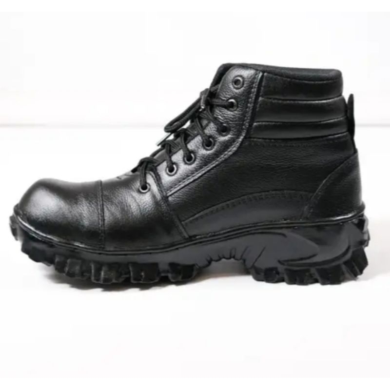 Jual SEPATU SAFETY ASLI/ ARMOR BAGUS BUAT DI PAKAI KERJA PROYEK ...