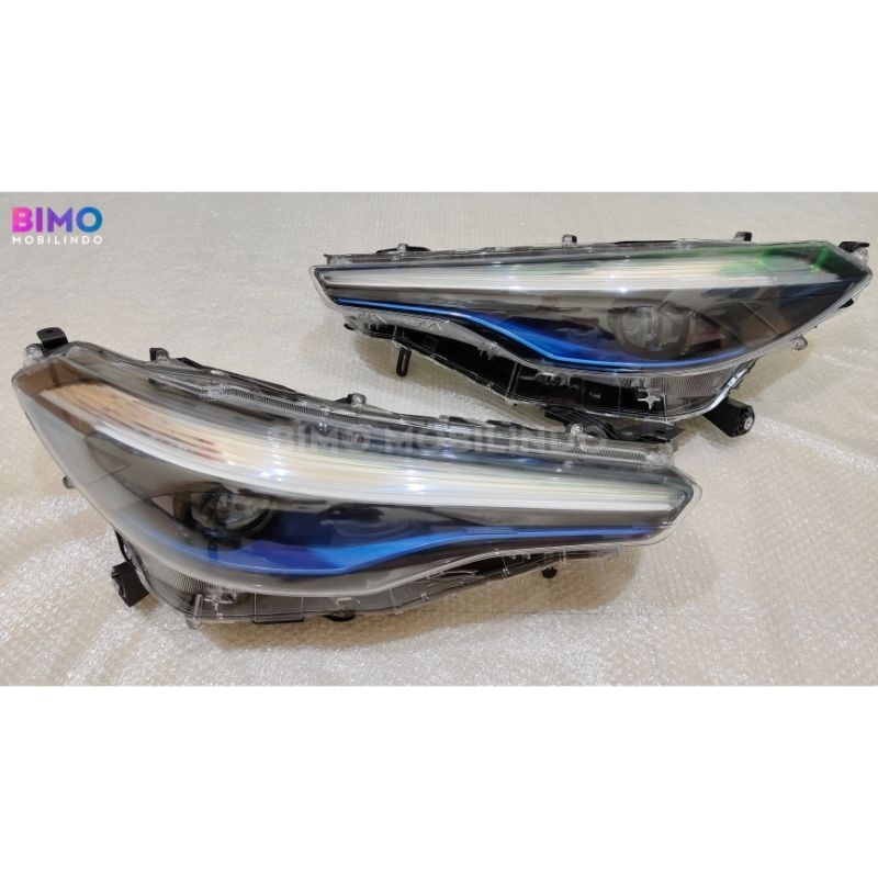 Jual Headlamp Toyota Corolla Cross Hybrid 2020 2021 2022 | Shopee Indonesia