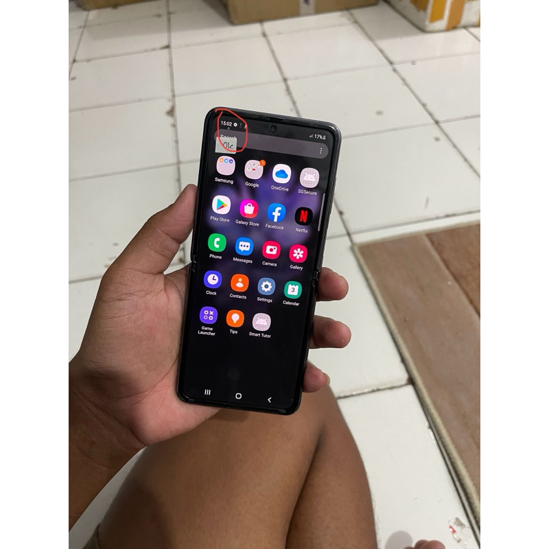 Jual Samsung Galaxy Z Flip 5G 8/256 ( Minus tompel dikit ) | Shopee ...