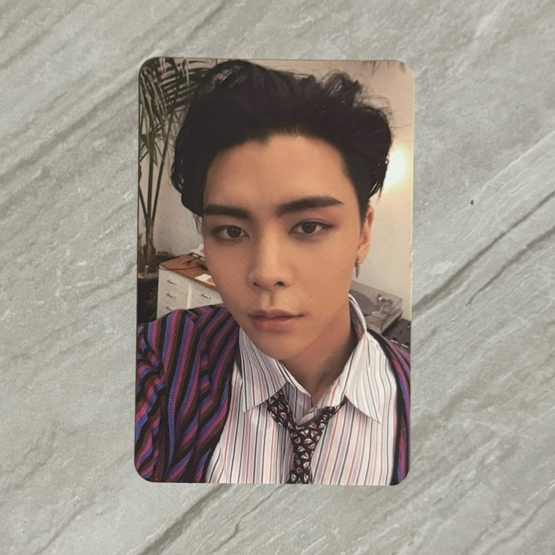 Jual PC photocard Johnny NCT 127 OFFICIAL - Cherry Bomb | Shopee Indonesia