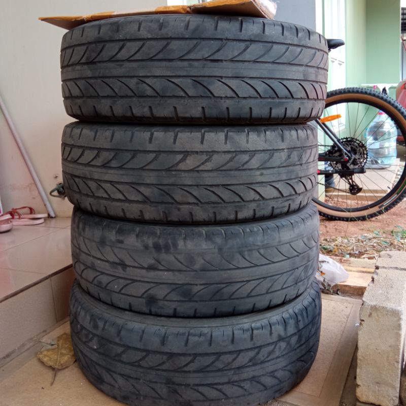 Jual Ban GT Radial 185/65 R15 Grand Livina Bekas Kondisi Bagus Harga ...