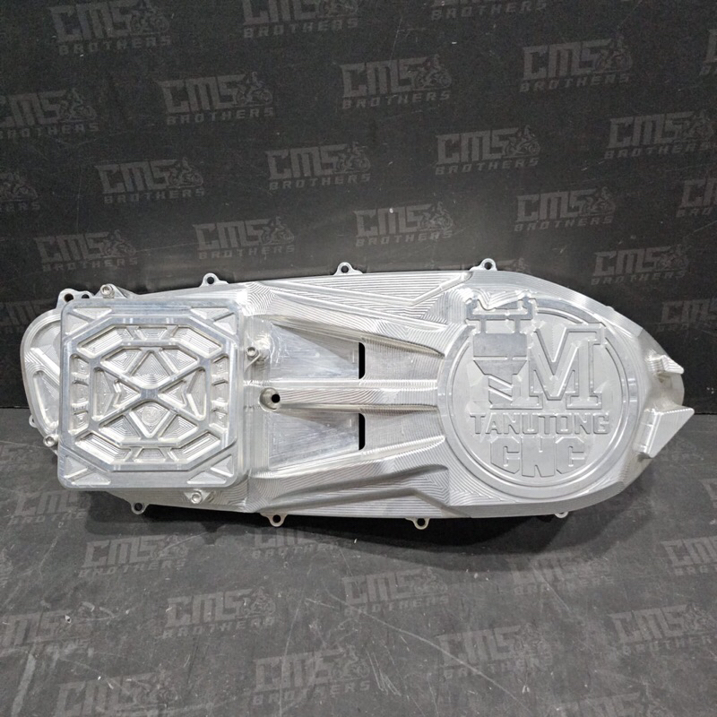 Jual Cover CVT Full CNC Yamaha Xmax Old NEW by Tanutong CNC V1 New ...