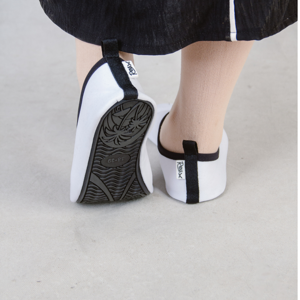Jual Sepatu Tawaf Anti Slip Pria dan wanita REV | Perlengkapan Haji ...
