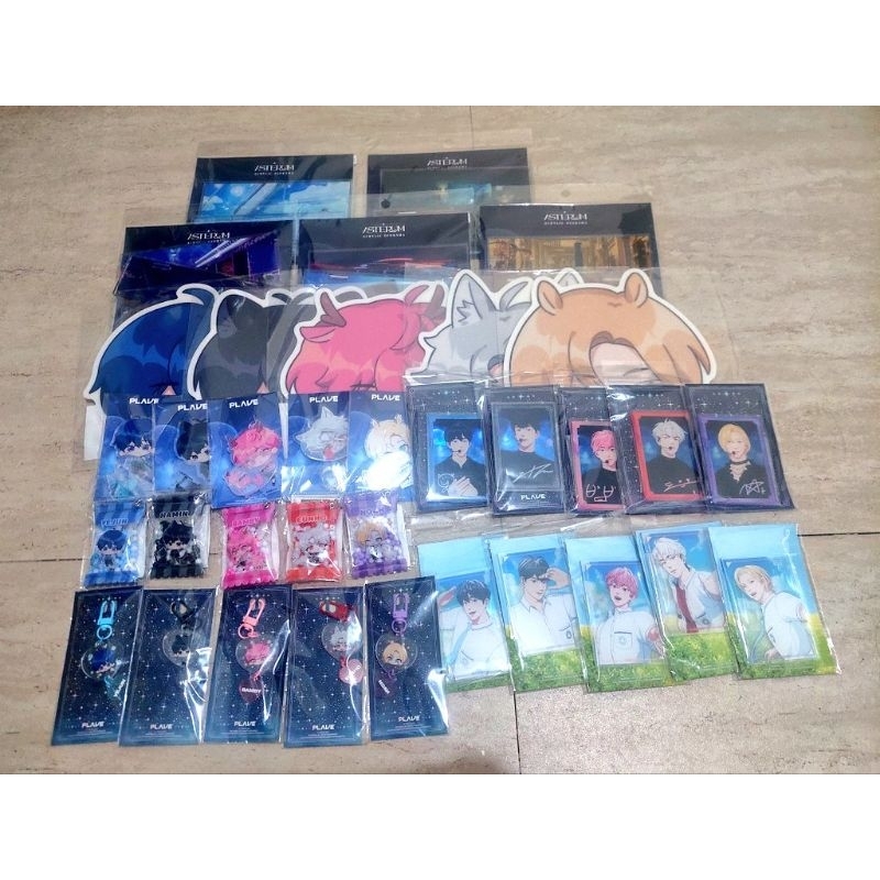 Jual PLAVE ANIPLUS Merch | Shopee Indonesia