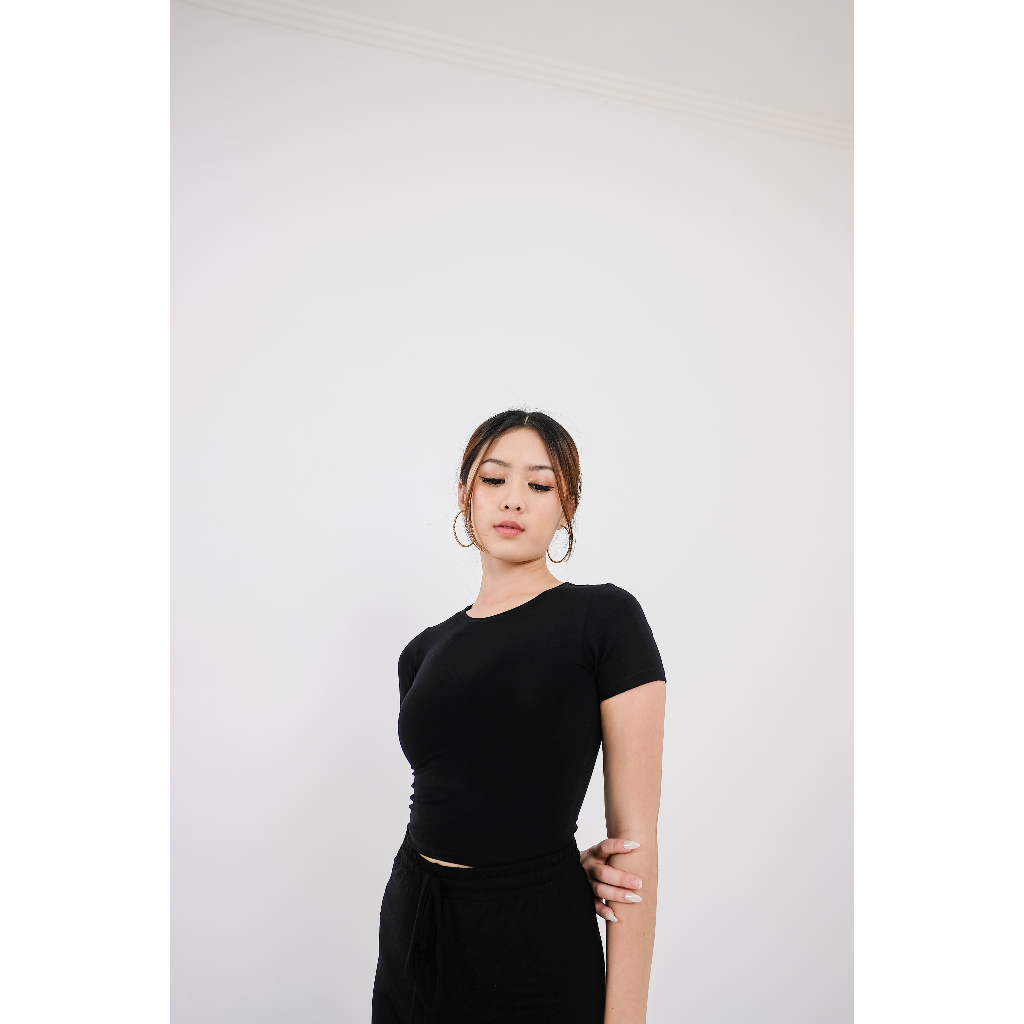 Jual EXIST THE LABEL | FITTED T-SHIRT | KAOS TANGAN PENDEK | Shopee ...