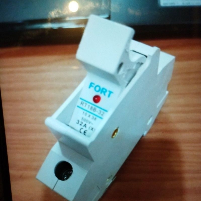 Jual FUSE HOLDER WITH LAMP DIN RAIL REL MOUNTING MODEL MCB | Shopee ...