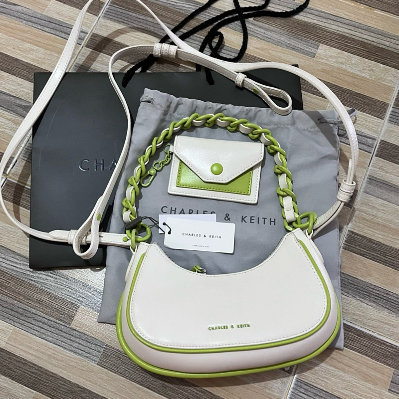Jual preloved tas charles n keith ORIGINAL!!! | Shopee Indonesia