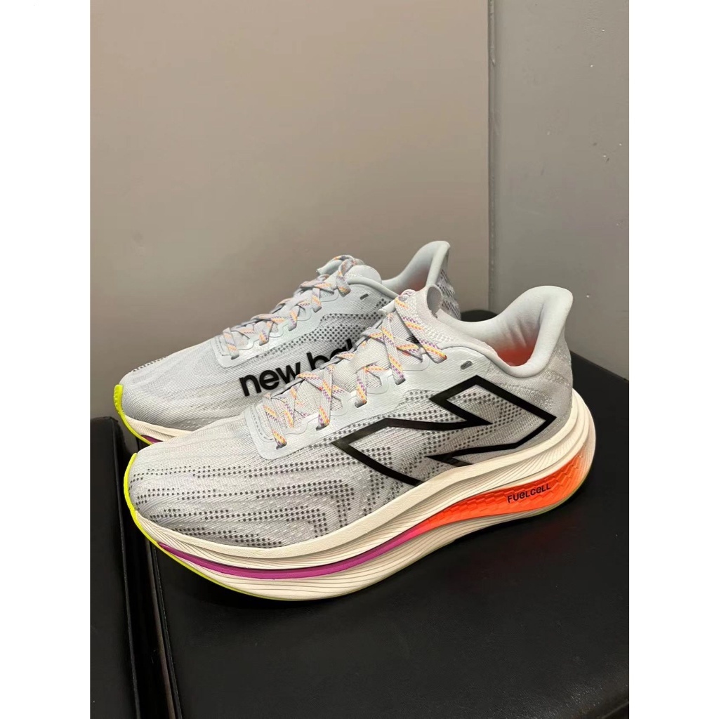 Jual sepatu lari NB FuelCell SuperComp Trainer v2 | Shopee Indonesia