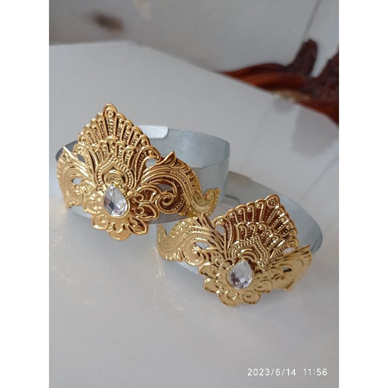 Jual Gelang Lengan, Klat Bahu | Shopee Indonesia Jual Gelang Lengan, Klat Bahu | Shopee Indonesia