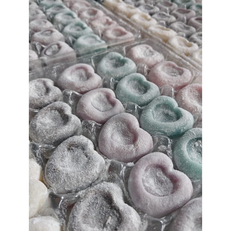 Jual Mochi Lumer Isi Kacang Coklat Keju Blueberry Crunchy Enak & Lembut ...