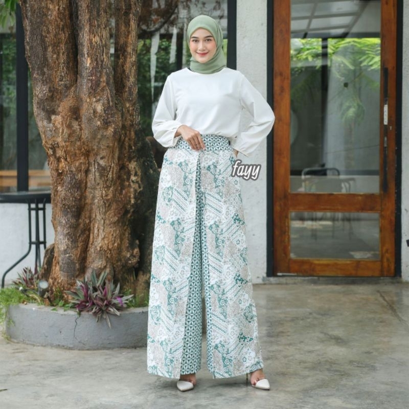 Jual Celana Kulot Batik Wanita terbaru | Celana Kulot Batik Layer Warna ...