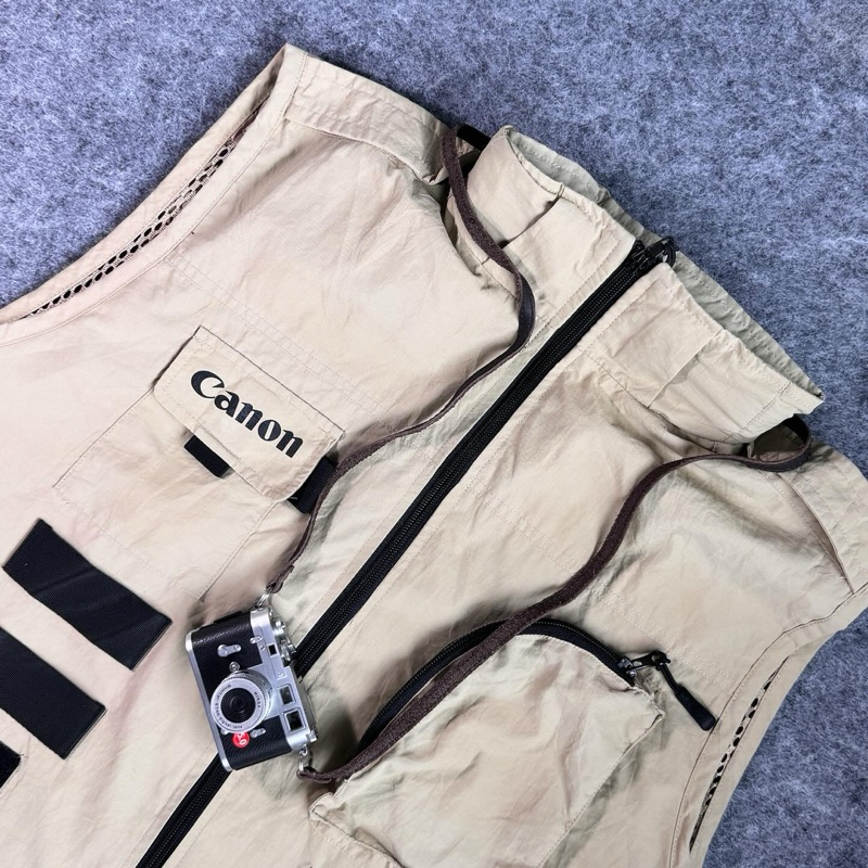 Jual jaket rompi vintage tactical vest CANON EOS PROFESSIONAL | Shopee ...