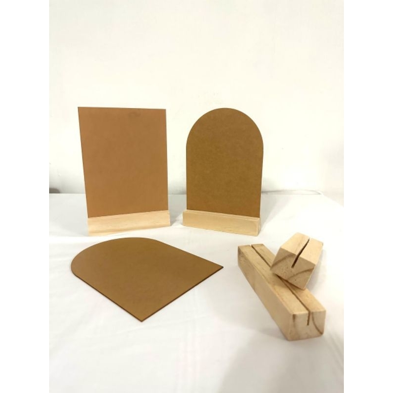 Jual Akrilik size A5 dan Stand kayu 15cm (lubang 2mm) | Shopee Indonesia