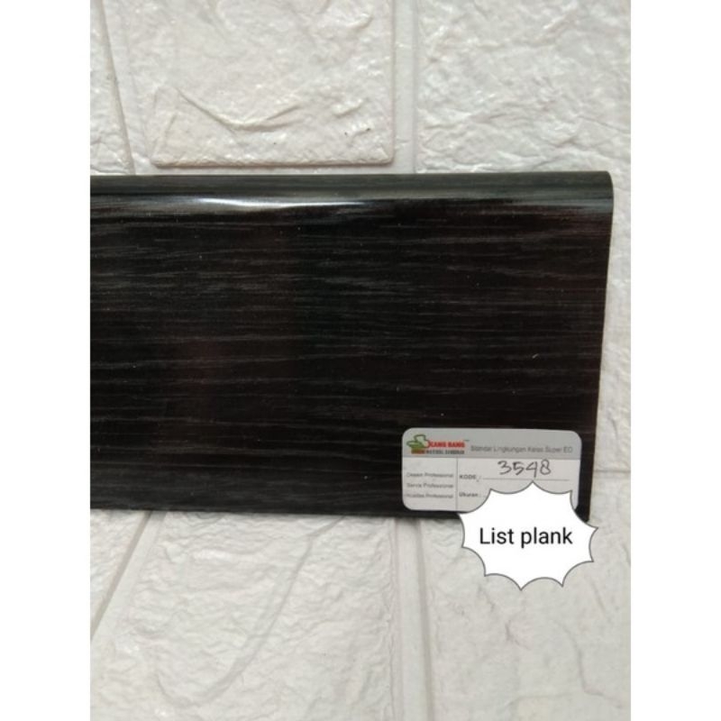 Jual plin PVC / plint pvc / list plank pvc isi 2.4 meter | Shopee Indonesia