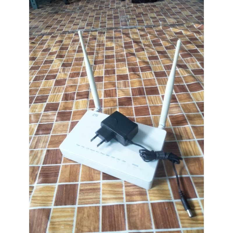 Jual zte f609 v2 port biru unit dan adaptor (putih bersih) | Shopee ...