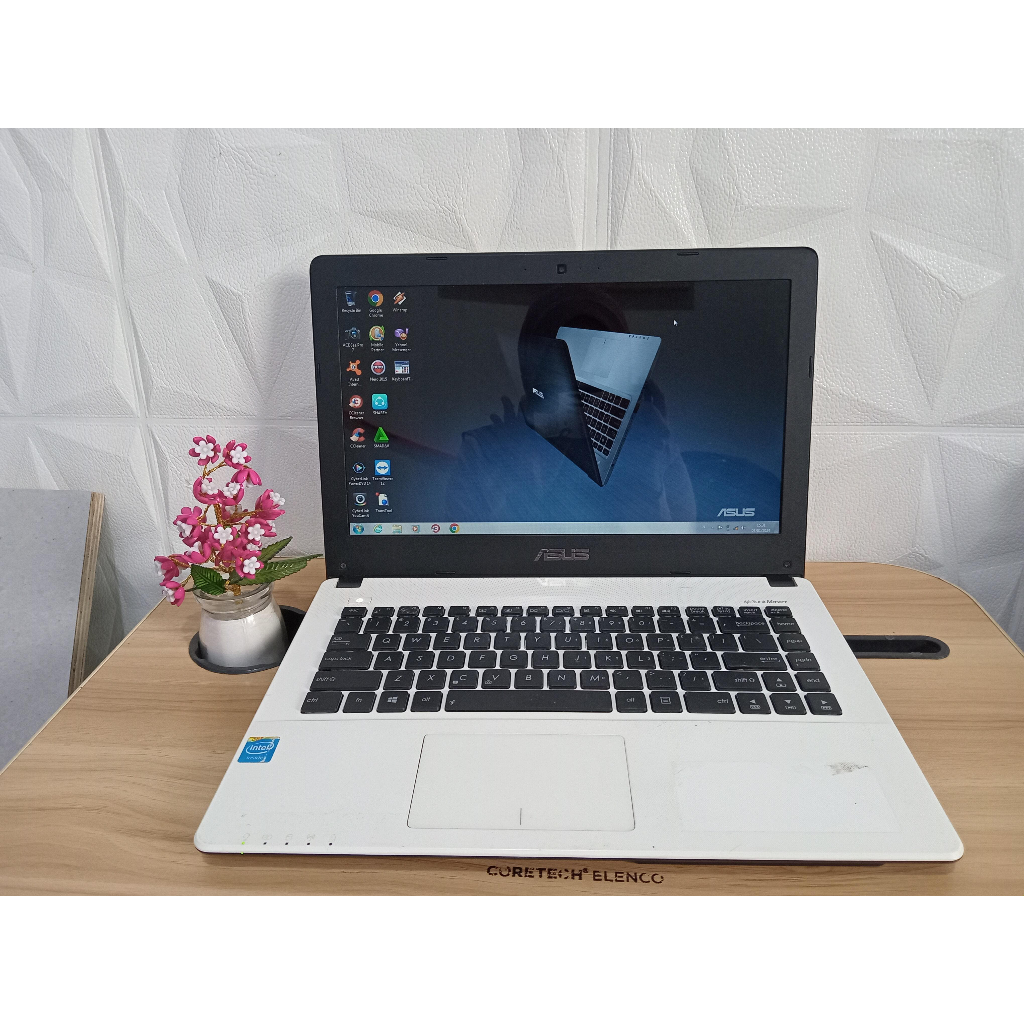Jual Laptop asus X450CA warna putih 2gb ram 500gb hdd processor intel ...