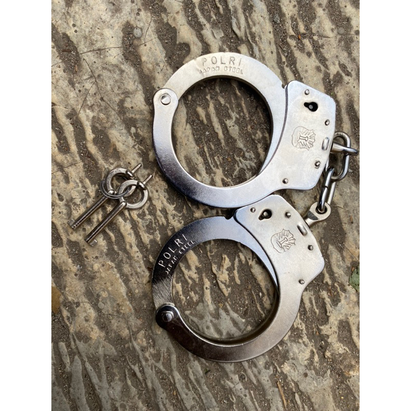 Jual BORGOL TANGAN POLIS. BORGOL LENGAN HANDCUFF | Shopee Indonesia