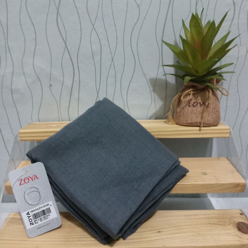 Jual KERUDUNG SEGIEMPAT POLOS BEST SELLER JILBAB SEGI EMPAT BAHAN VOAL ... Jual KERUDUNG SEGIEMPAT POLOS BEST SELLER JILBAB SEGI EMPAT BAHAN VOAL ...