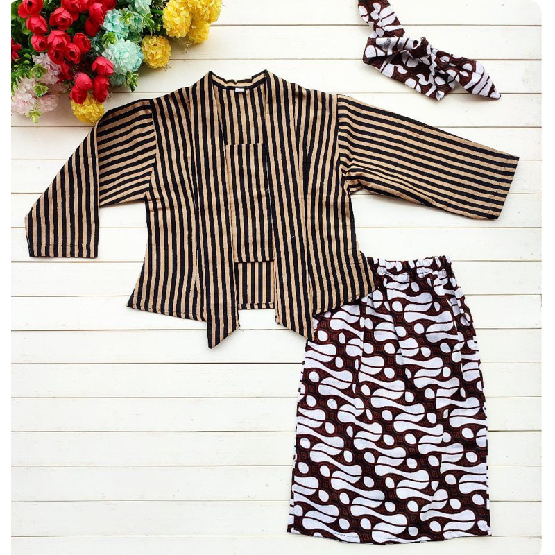 Jual Setelan Kebaya Lurik Panjang 0-10 TAHUN | Kebaya Lurik Jawa Anak ...