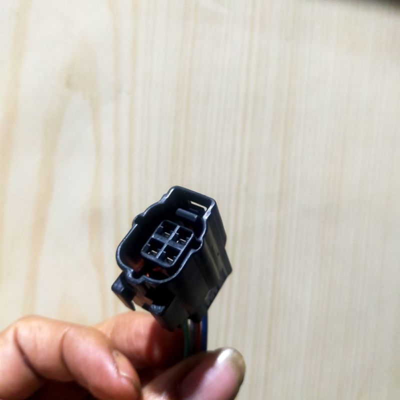 Jual soket sensor ect temperatur kia picanto cosmo visto 4 pin | Shopee ...