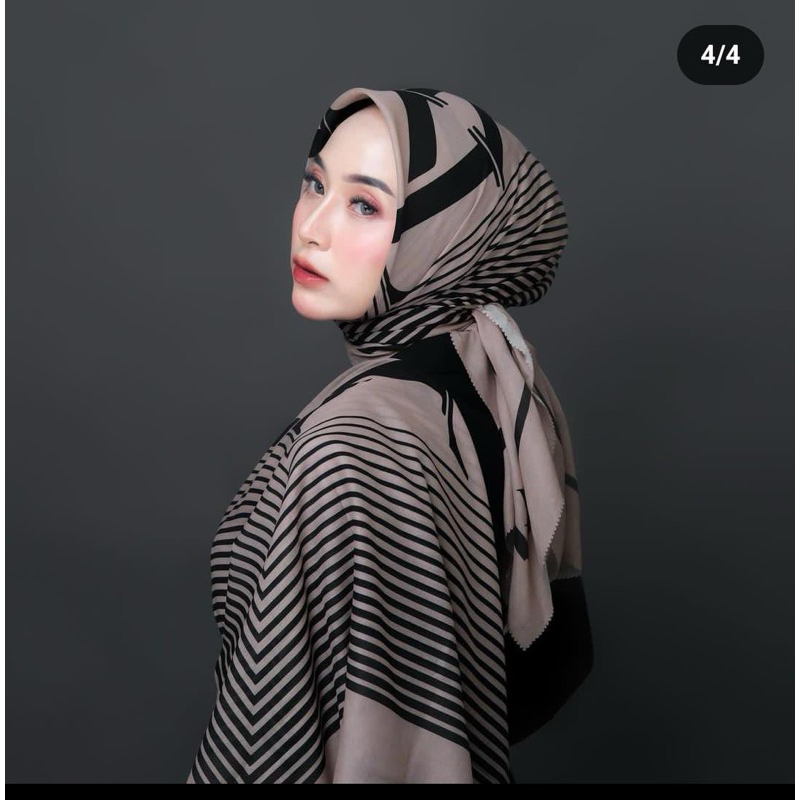 Jual (LY) Monogram Pattern Scraf LY Jilbab Voal Branded Premium ...