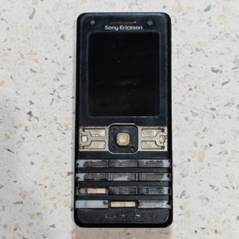 Jual Handphone Sony Ericsson K770i mesin normal Lcd garis | Shopee ...