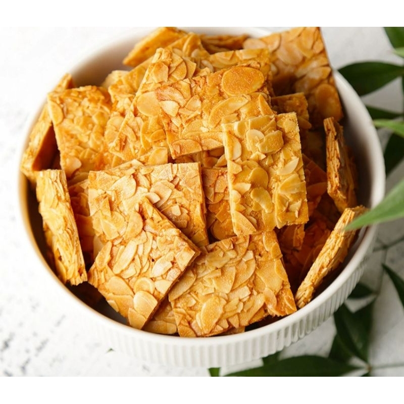 Jual Crispy Almond Chips Toples Premium Quality - Snack Sehat Almond ...