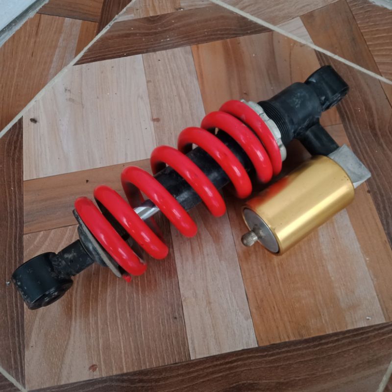 Jual shockbreaker monoshock belakang Kawasaki ninja 150 rr old new zx cbu ckd | Shopee Indonesia