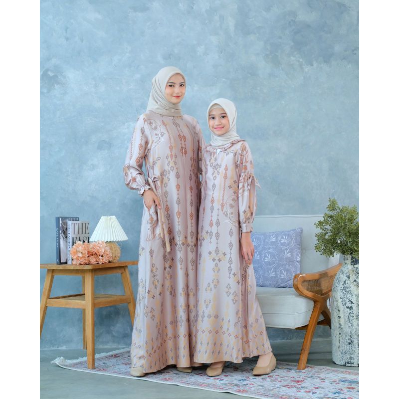 Jual Gamis zelina dress couple Ibu dan anak // gamis silk makmara dress ...
