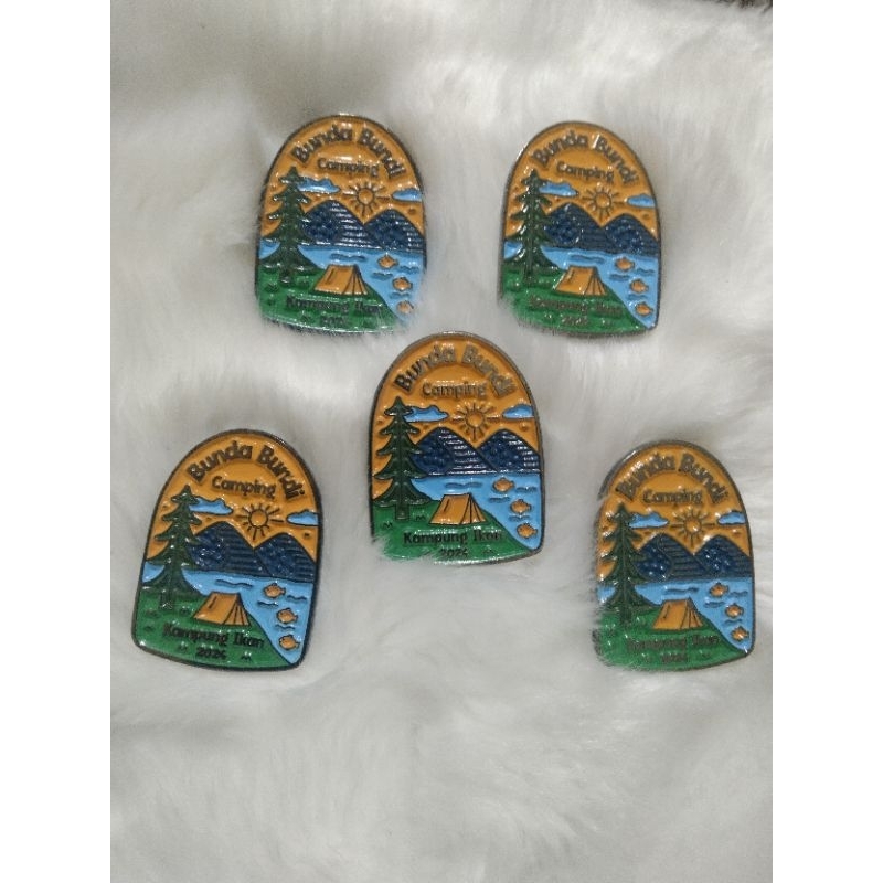 Jual pin custom ukuran 4cm/5cm.. | Shopee Indonesia