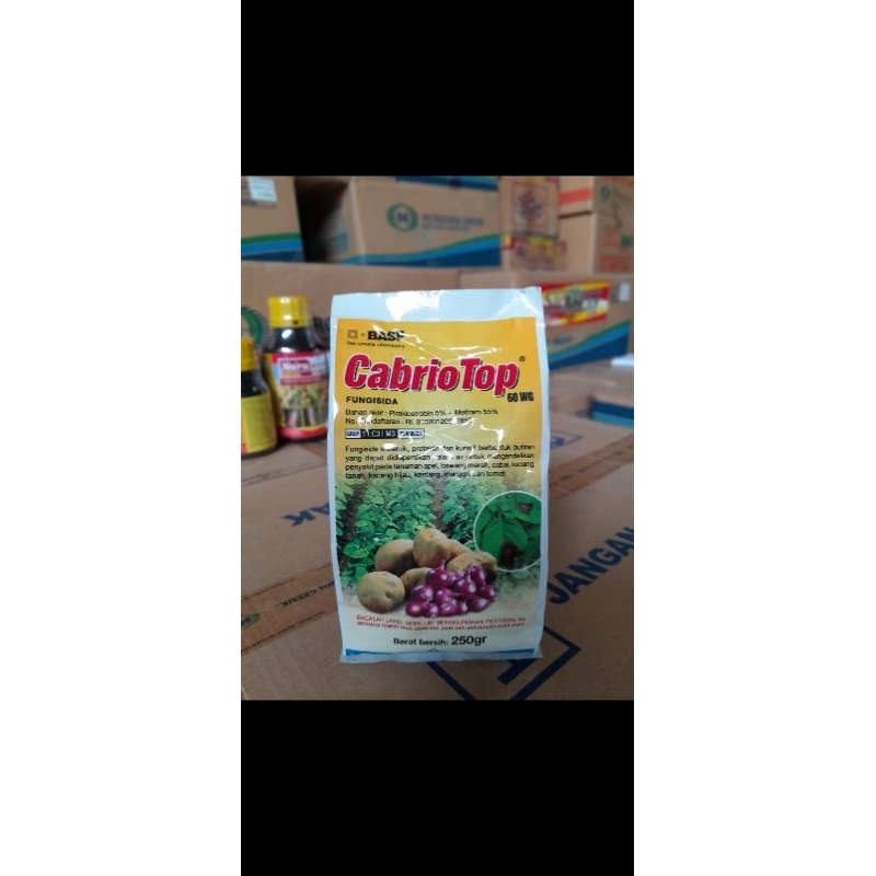 Jual UREA PUPUK SUBSIDI - ISI 100 GR KEMASAN REPACK - ORIGINAL 100 % ...