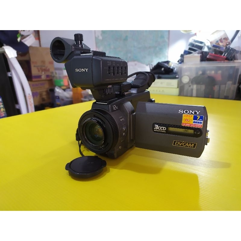 Jual BROADCAST PRO 3CCD HANDYCAM SONY PDX10P DVCAM MINI DV VINTAGE RARE ...