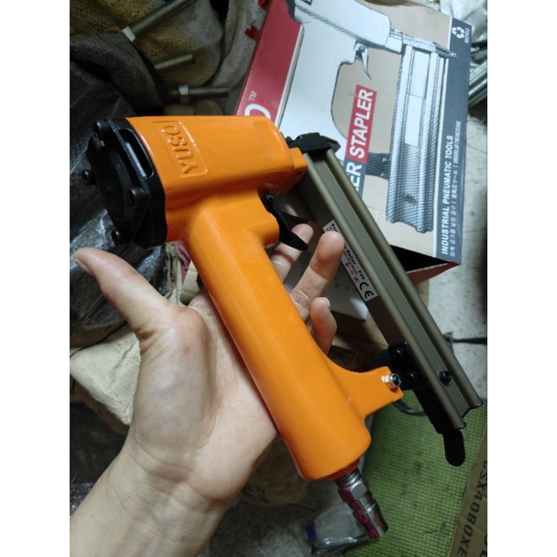 Jual mesin Staples gun 1022J merek Yuso Made in Taiwan / Staples Gun ...