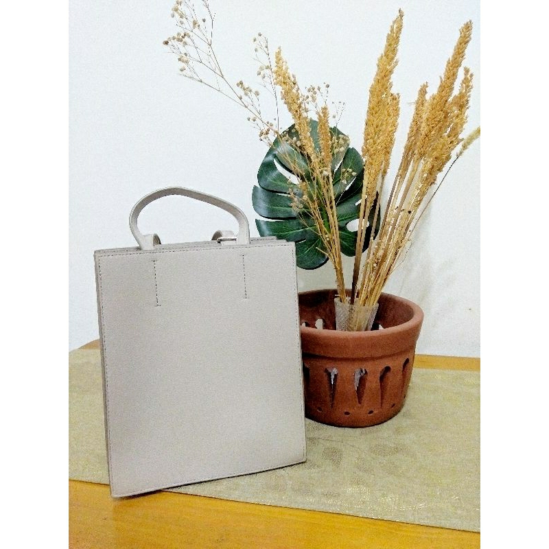 Jual Tas Uniqlo Original | Shopee Indonesia