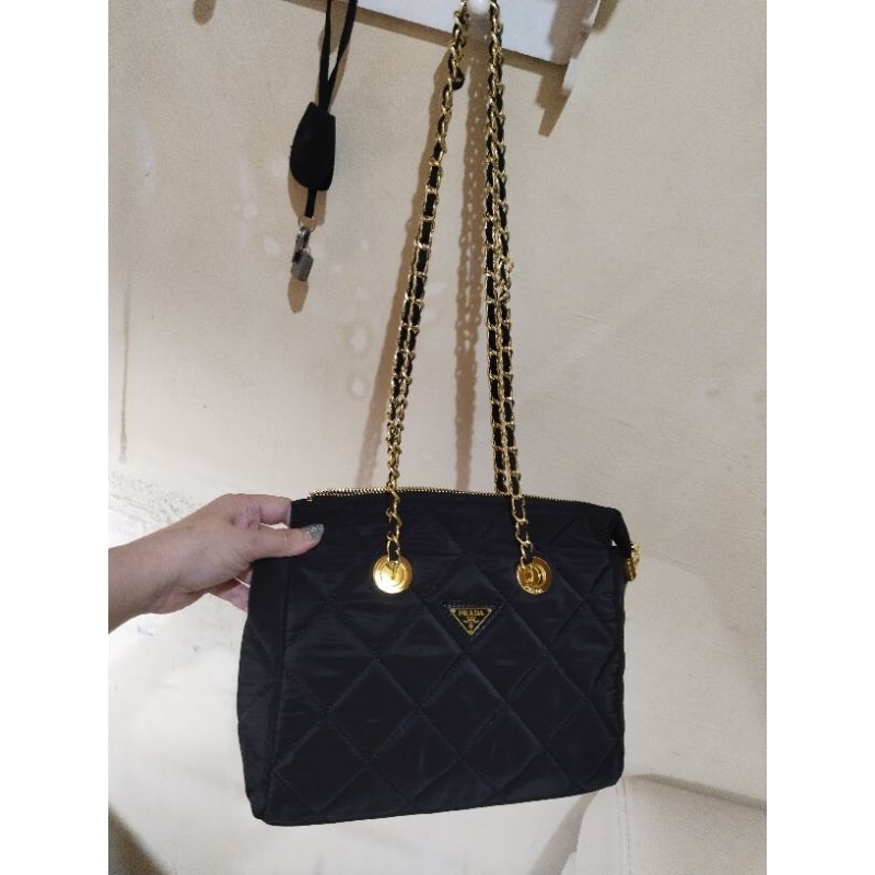 Jual prada chain | Shopee Indonesia