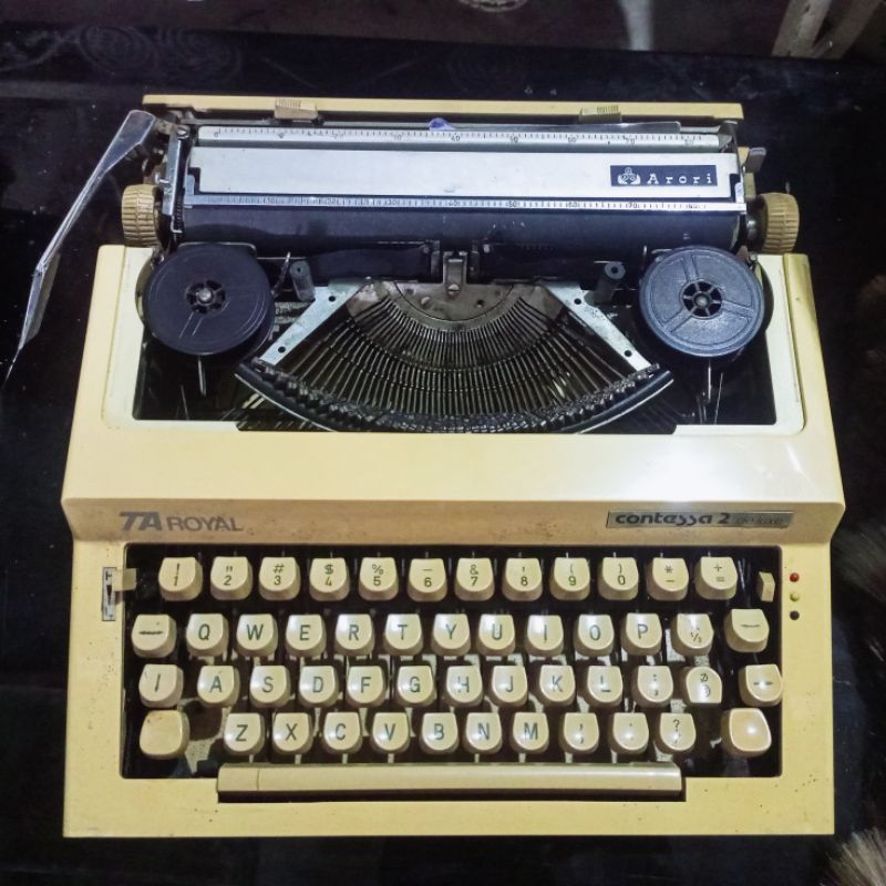 Jual Mesin Tik/Ketik Manual TA Royal Contessa de Luxe | Shopee Indonesia
