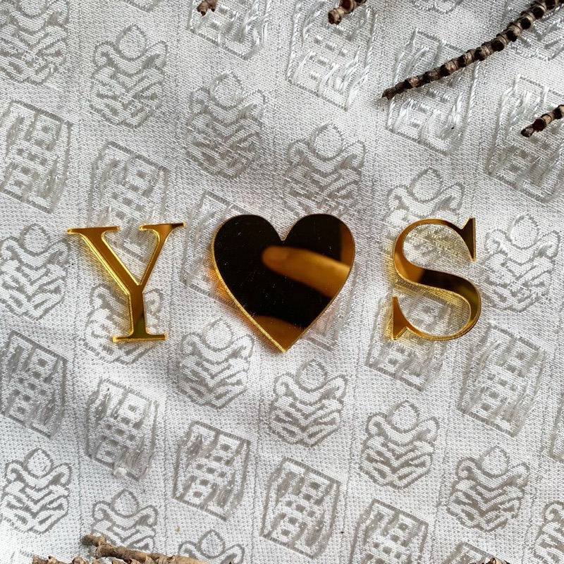 Jual Custom Huruf Inisial Karakter Love Bahan Akrilik Dekorasi Mahar ...