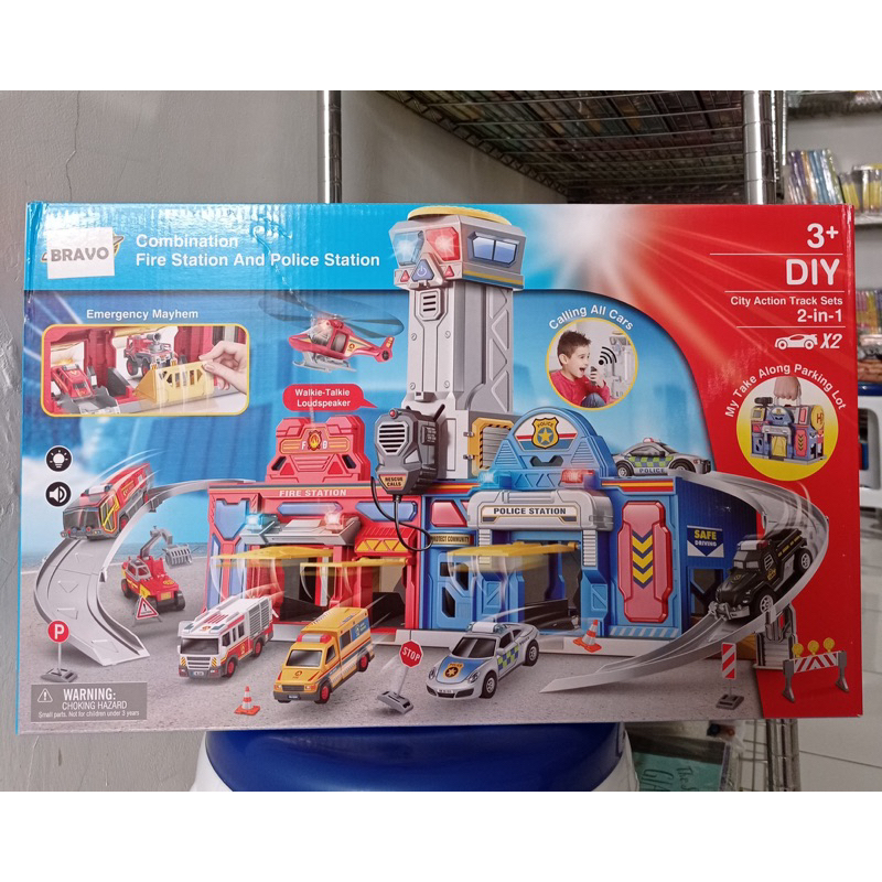 Jual Combination Fire Station & Police Station Wheels 2-In-1 Mainan ...