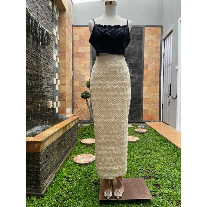 Jual BitangLangit ROK SPAN Tenun Bulu. DIJAHIT SESUAI BADAN ( chat ...