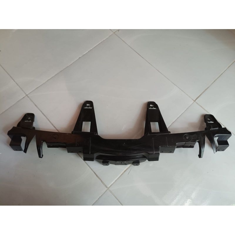 Jual bracket grill innova reborn facelift 2022 | Shopee Indonesia