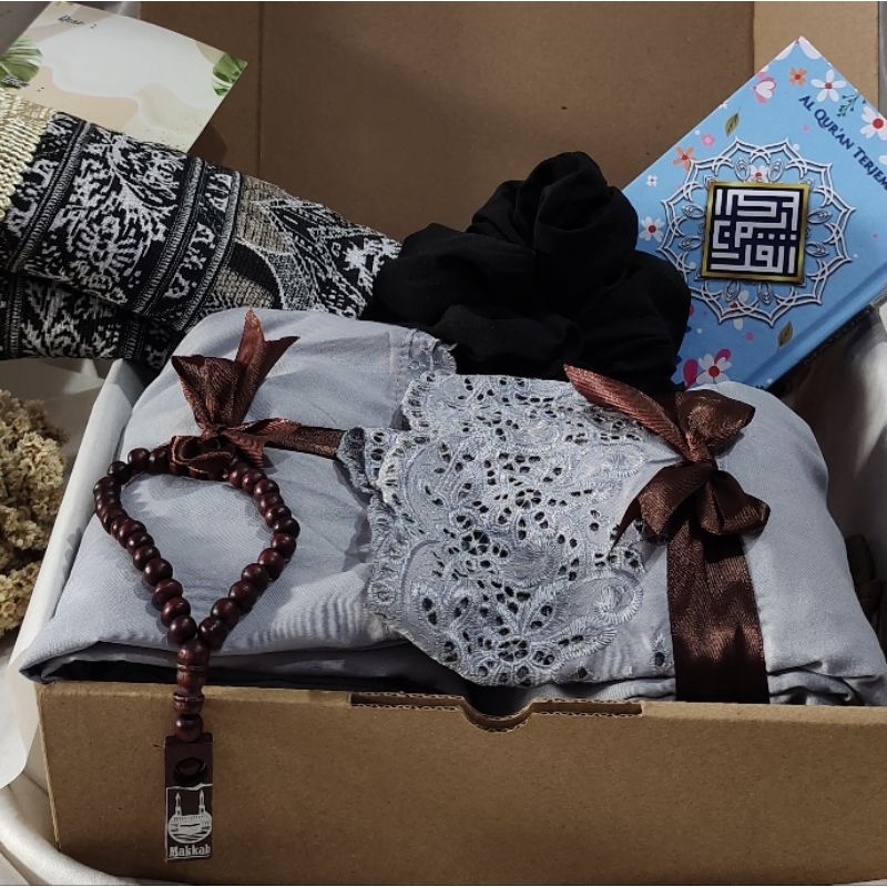 Jual Paket alat sholat lengkap| Mukena dewasa premium set sajadah dan ...