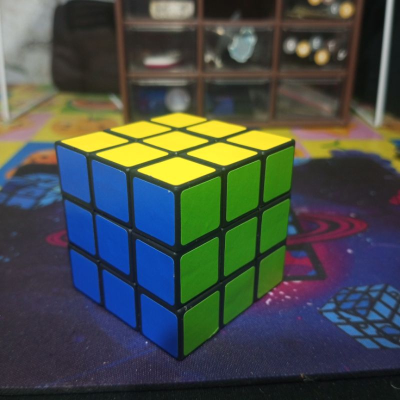 Jual Rubik 3x3 Kubus abal-abal Cursed Color Scheme Slowcube Rubik's ...