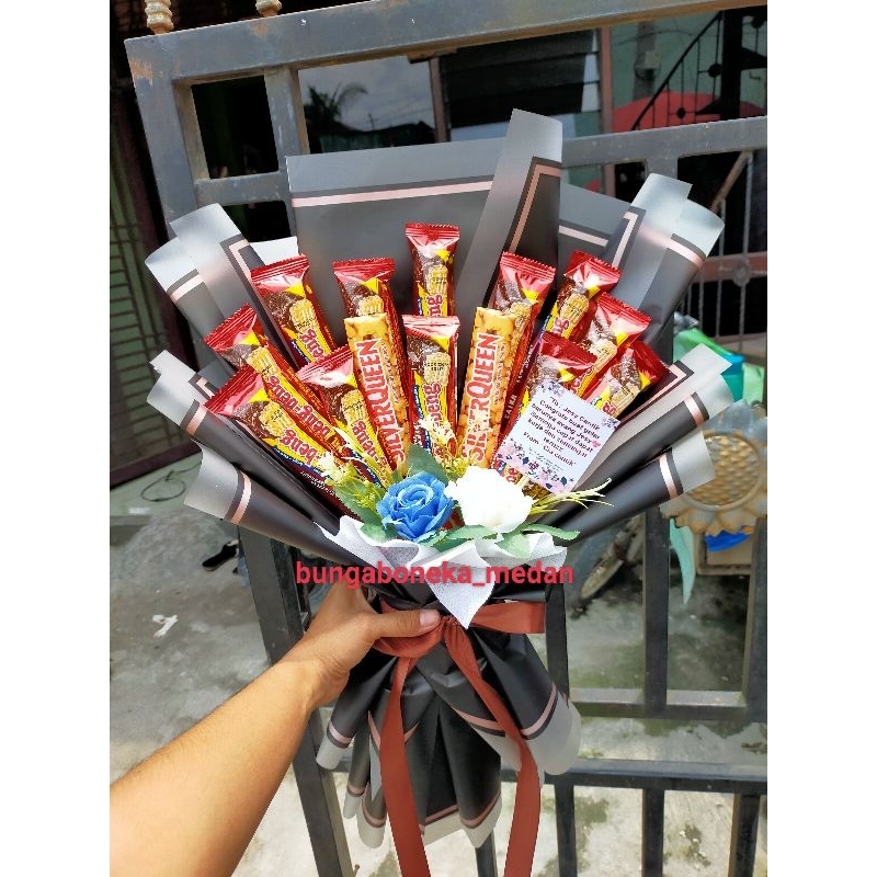 Jual Bucket snack Bengbeng+Silverqueen / bucket cantik | Shopee Indonesia