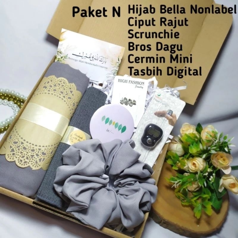 Jual PAKET N HAMPERS GIFT BOX HIJAB BELLA/ hijab KADO CEWEK / KADO ...