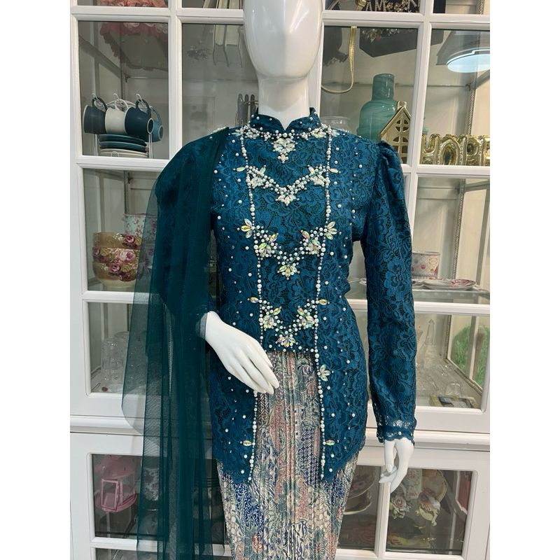 Jual Atasan Kebaya Kemuning (hanya kebaya saja, tanpa rok) kebaya ...