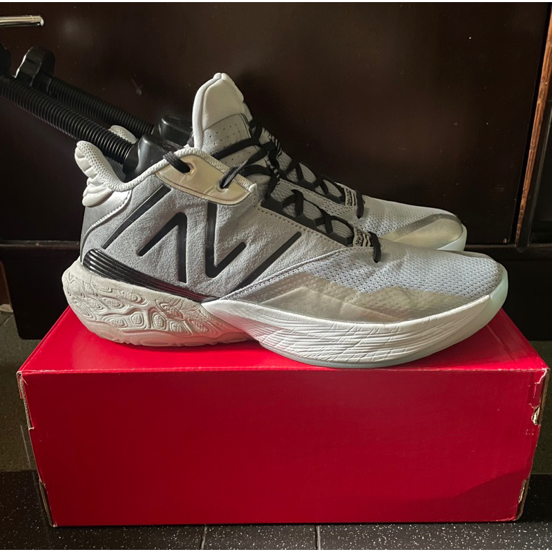 Jual VNDS New Balance Two Way V4 Men's Basketball Shoes - Grey | Shopee ...