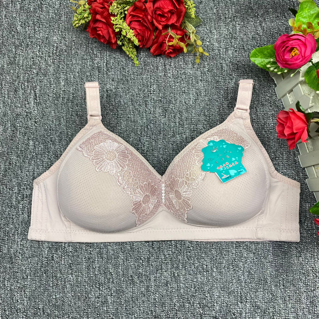 Jual BRA / BH WANITA TANPA KAWAT B84 - 8823 UKURAN 36-44 KAIT 3 PAKAIAN DALAM WANITA | Shopee ...