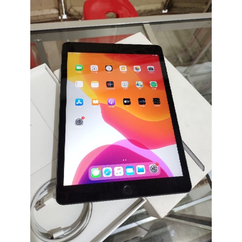 Jual ipad 7 32gb 128gb wifi fullset bergaransi | Shopee Indonesia