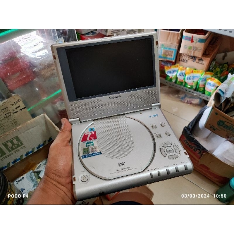 Jual Shinco DVD player portable | Shopee Indonesia